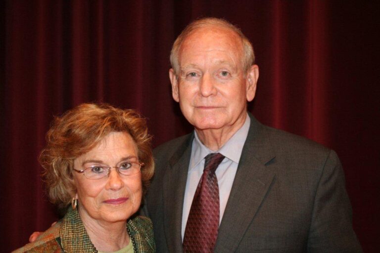 Robert D. and Billie Ray – The Robert D. and Billie Ray Center