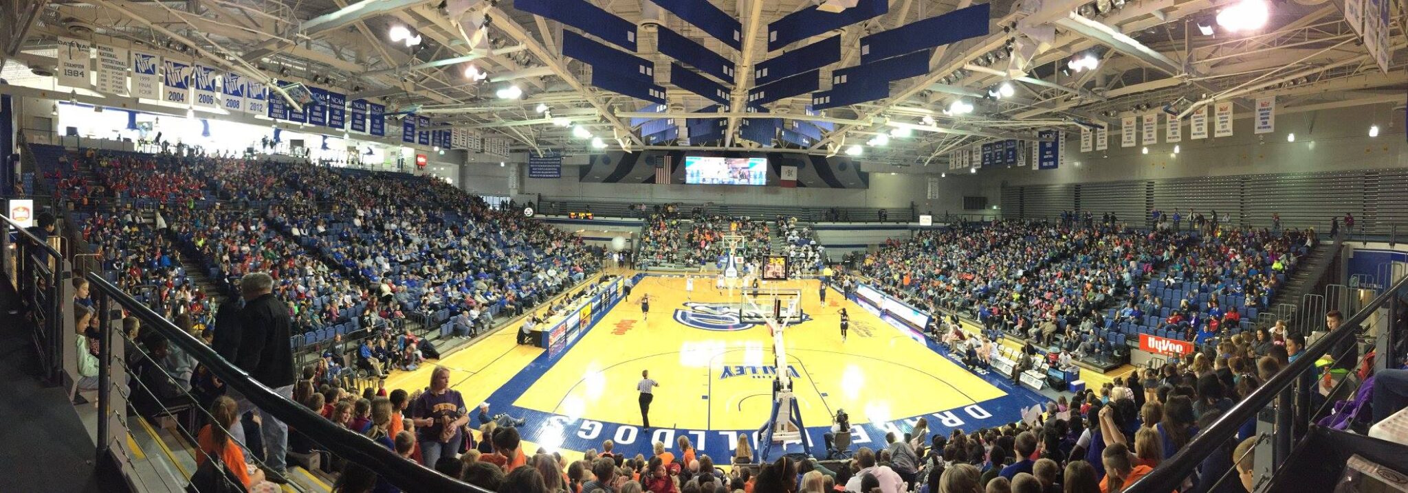 CHARACTER COUNTS! Day with Drake Women's Basketball